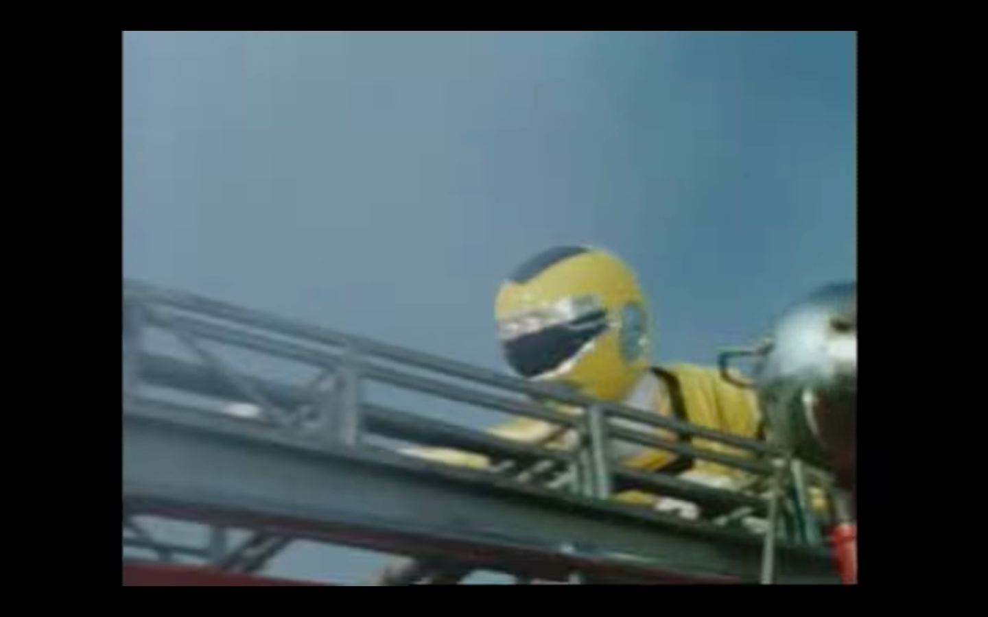 Turbo #12 – Alarmed and Dangerous – Power Rangers In Order